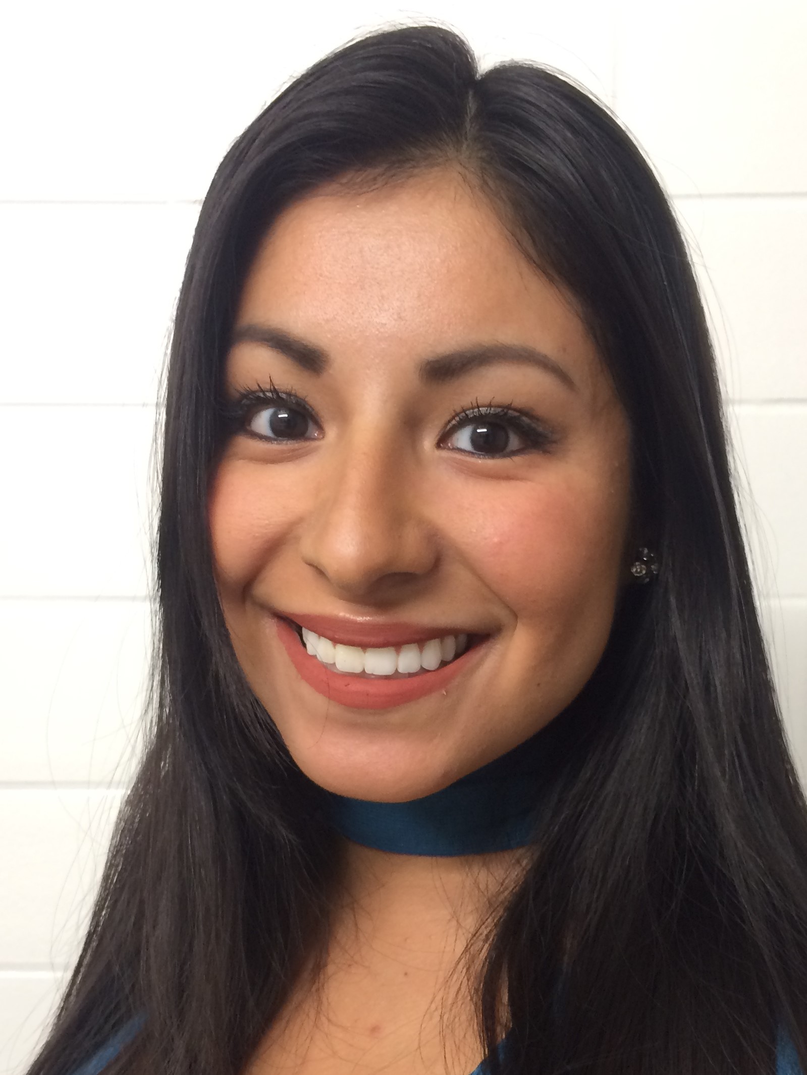 Student Spotlight: Sara Ponce ('18) | Honors in Business Association